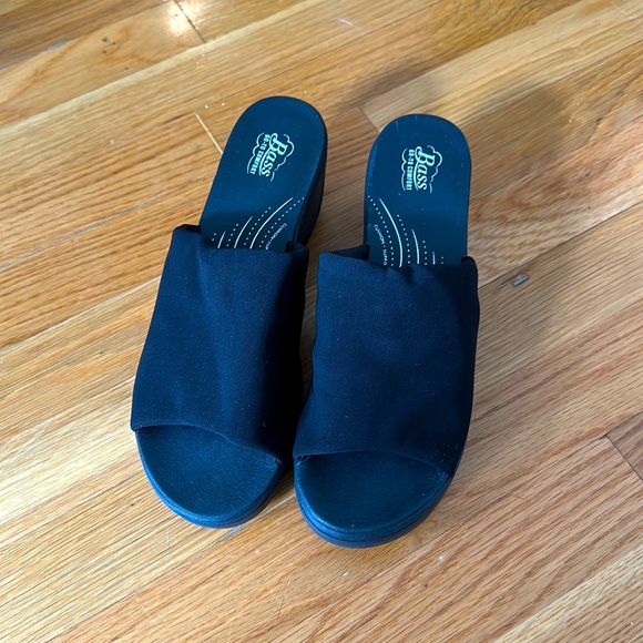 Bass | Shoes | Bass Y2k Black Comfort Slides | Poshmark